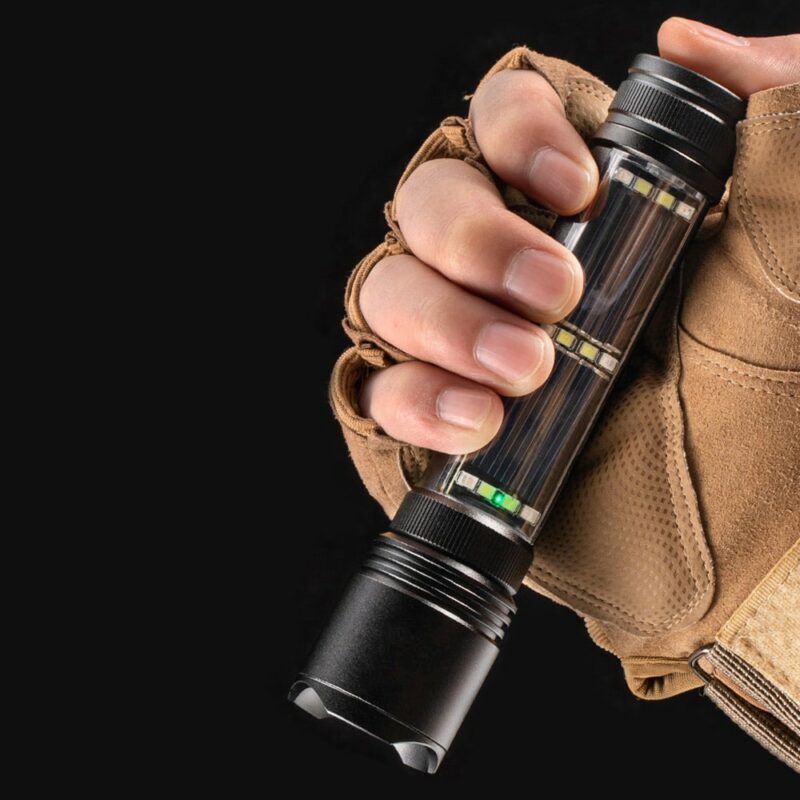 Solar Rechargeable 600 Lumen LED Flashlight With Adjustable Focus ...